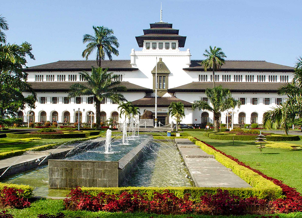 BANDUNG, la capital de la provincia de Java Occidental. - Indonesia en ...